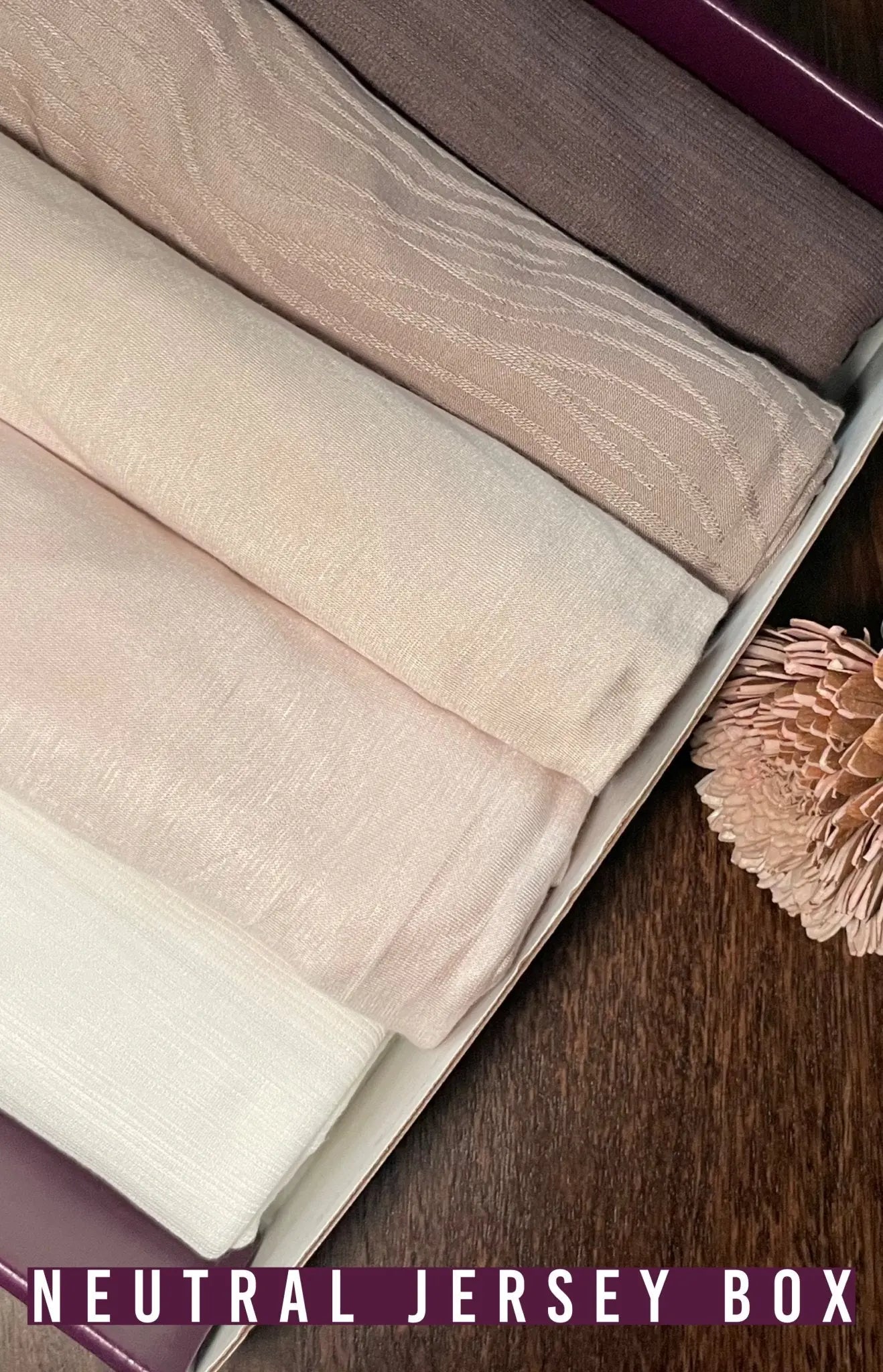 Hijab Set Box | Gift Quality Hijabs in Jersey, Cashmere, & Cotton